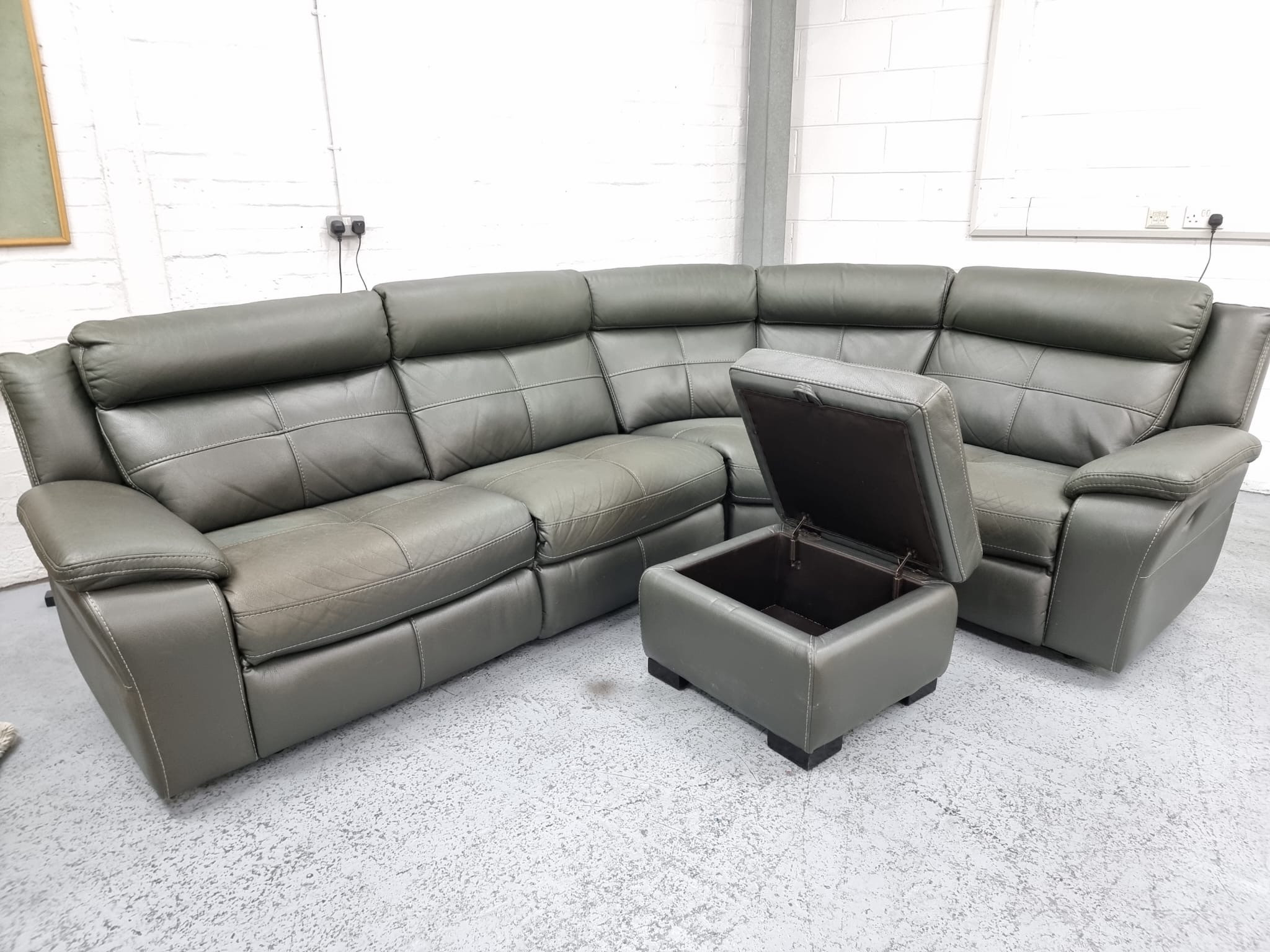 Scs leather corner suites store